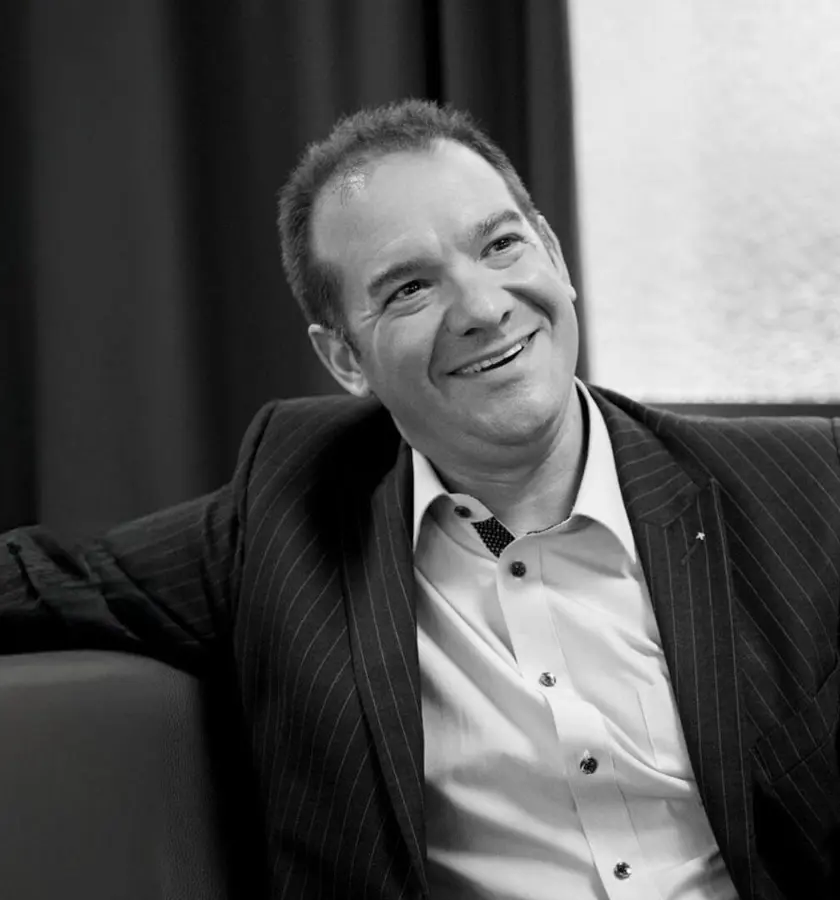 Jamie Martin | Expert in B2B Sales and Keynote Speaker