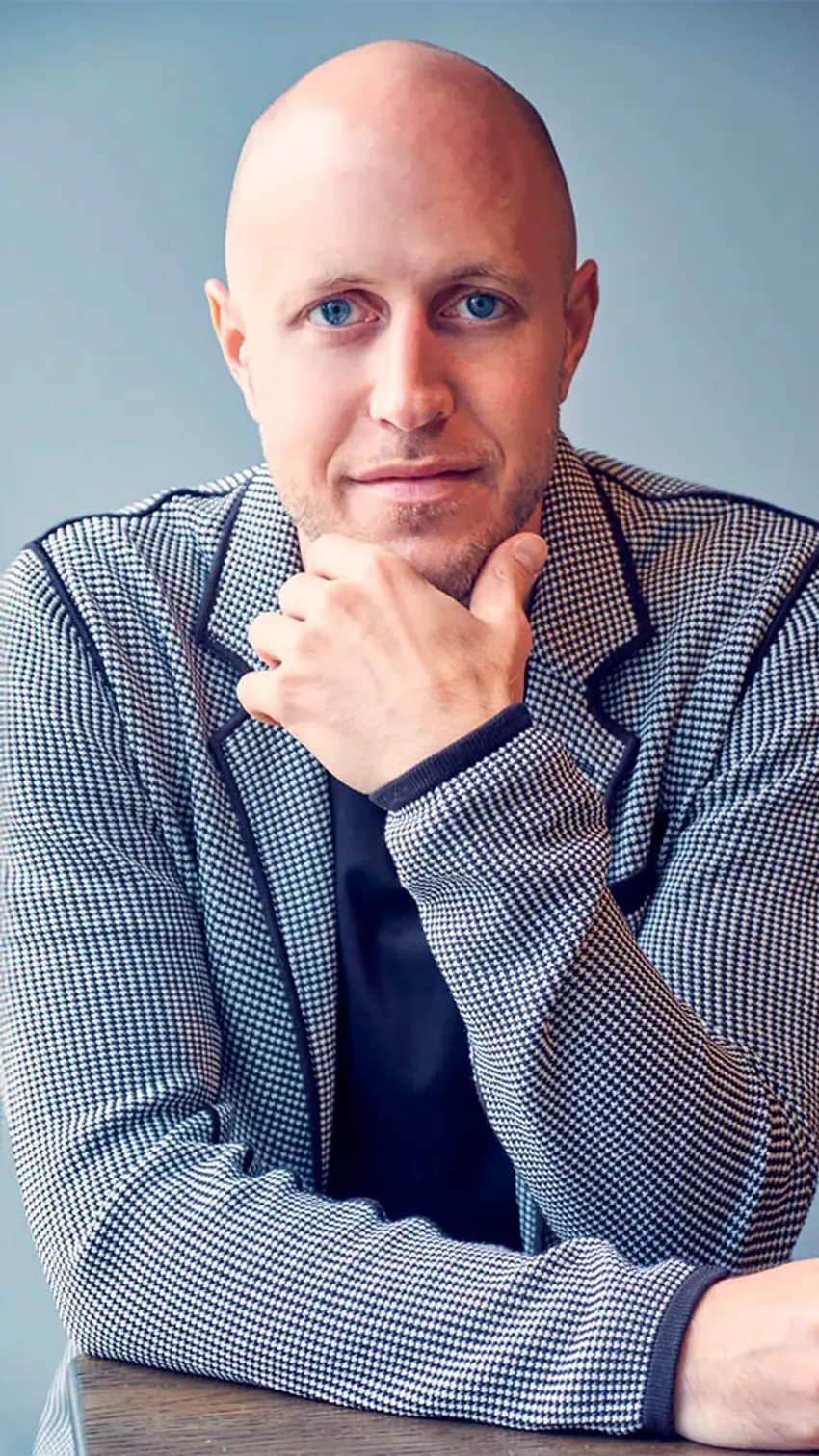 Mike Lee: Keynote Speaker Elevating Leadership with Mindfulness