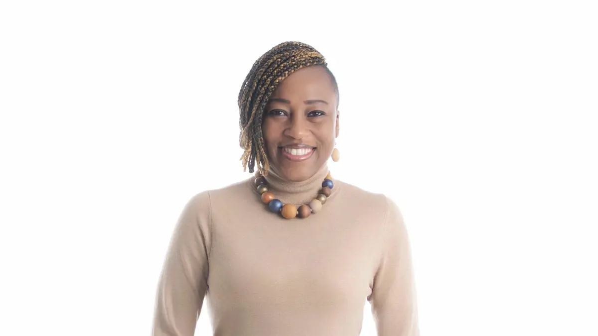 Dr Shola Mos-Shogbamimu - Speaker on Diversity & Leadership