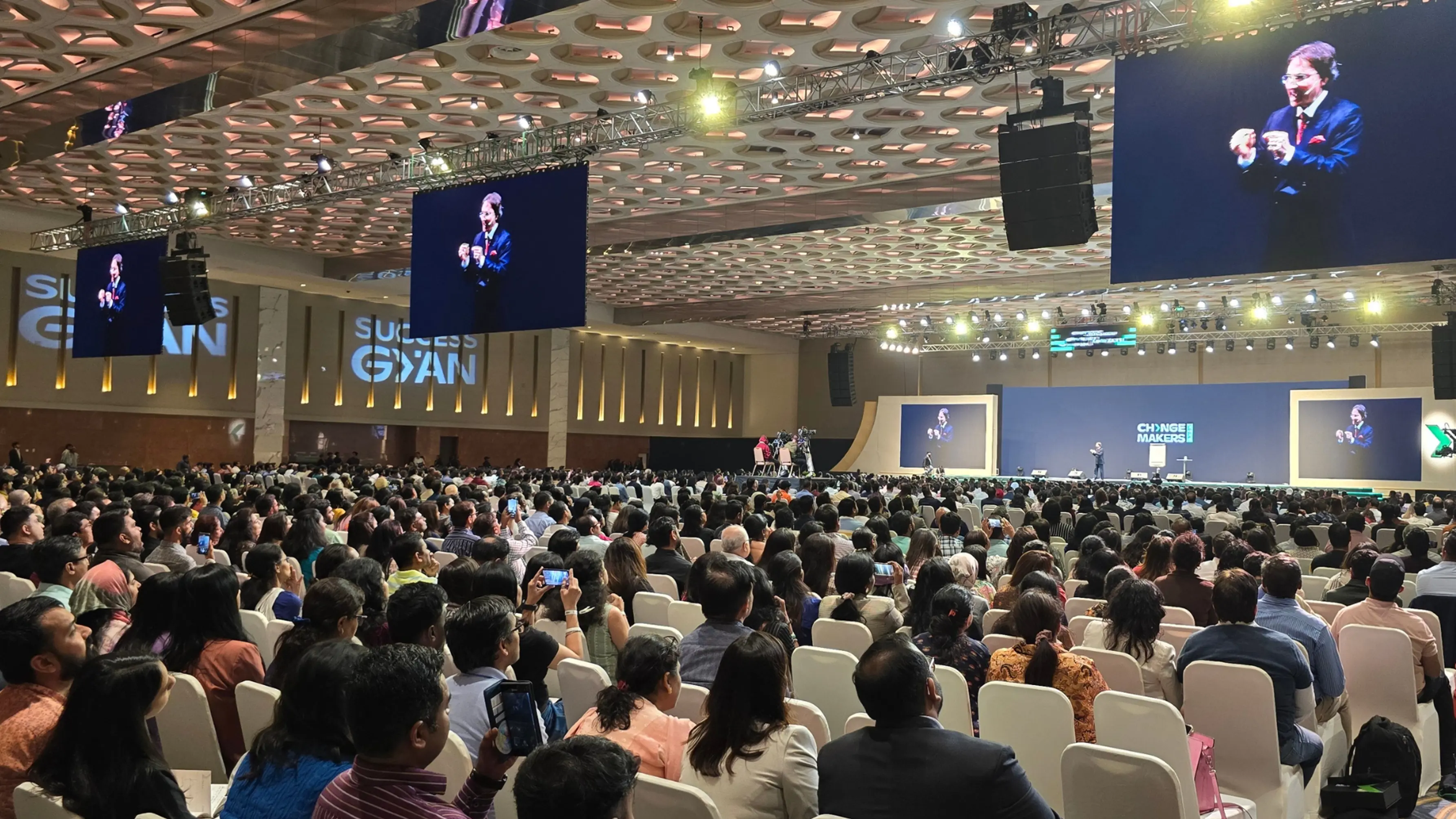 Dr. John Demartini: Unlock Human Potential with Transformative Keynotes