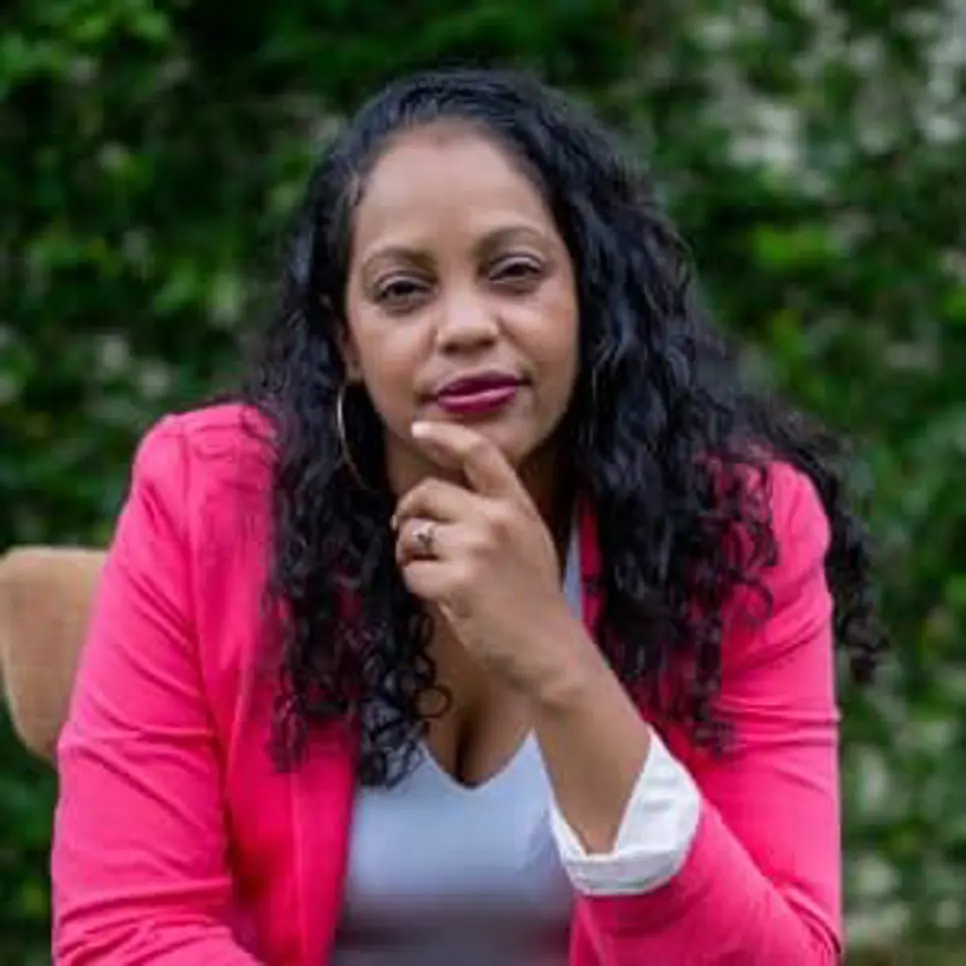 Lorena Germán: Antiracism & Bias Expert - Best-Selling Author