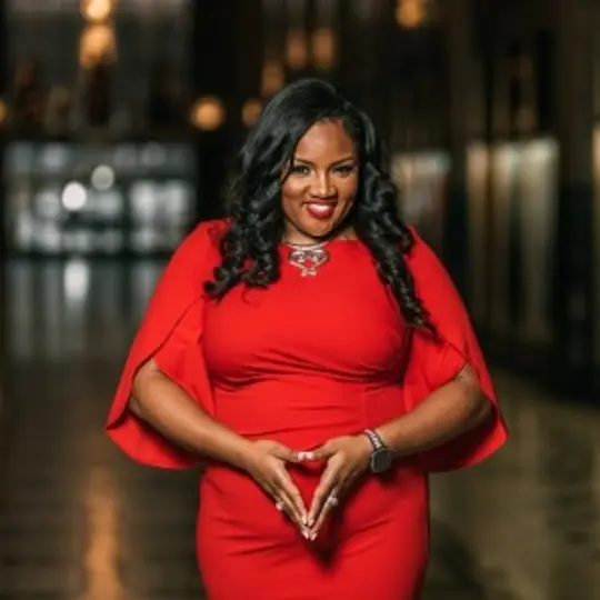 Mimi Brown: Keynote Speaker to Elevate Your Organization's Success