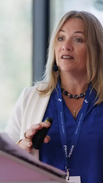 Jennifer Bryan: People-Centric Change & Leadership Insights