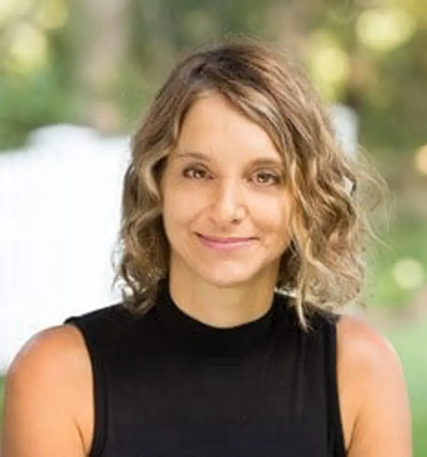 Susan David, Ph.D. - Expert in Emotional Agility and Resilience