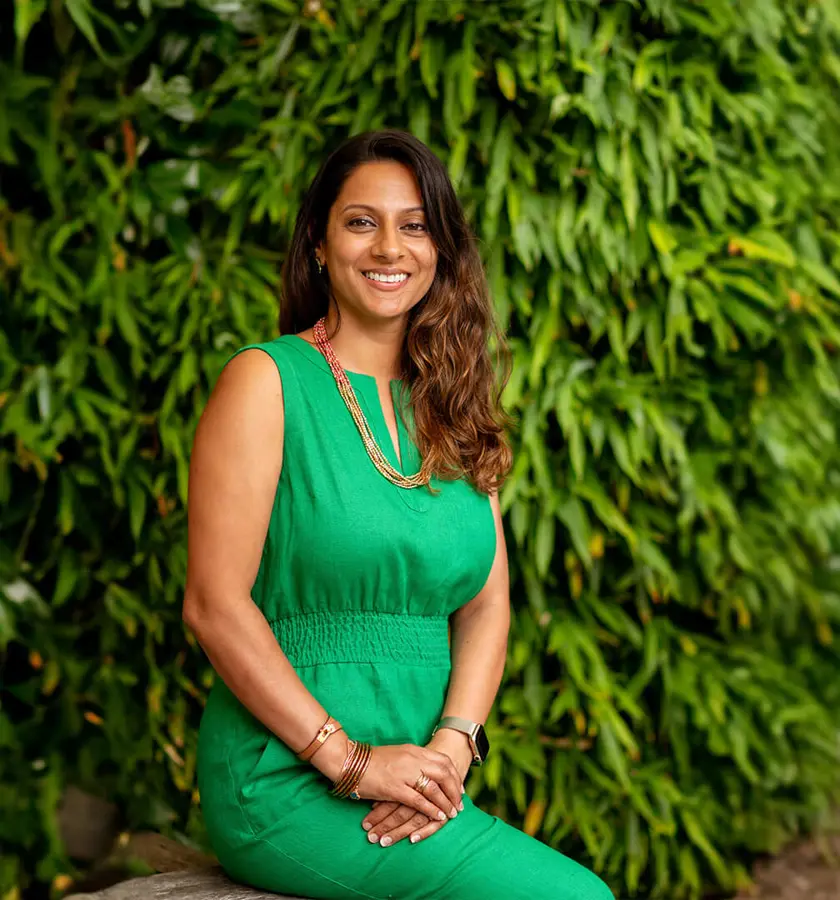 Elle Mace: Leading Expert in Therapy and Positive Psychology