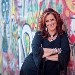 Kelly Swanson: Inspiring Keynote Speaker