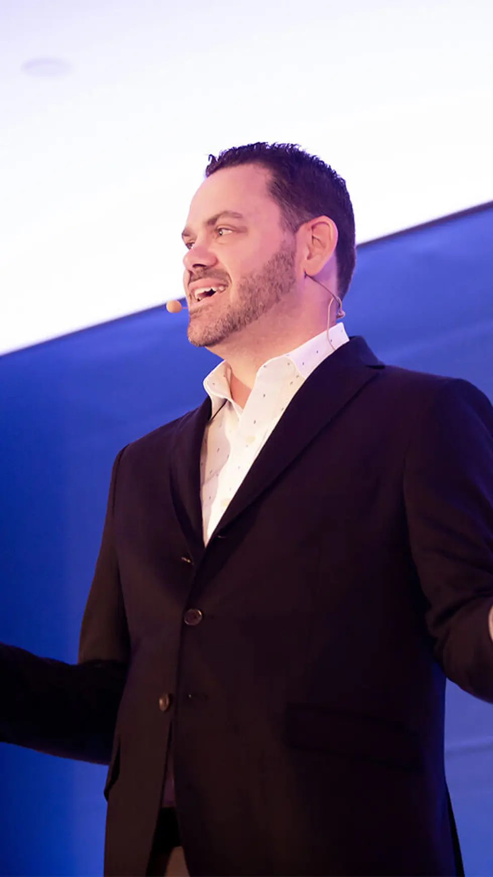 Chris Dyer: Keynote Speaker on Leadership & Remote Work