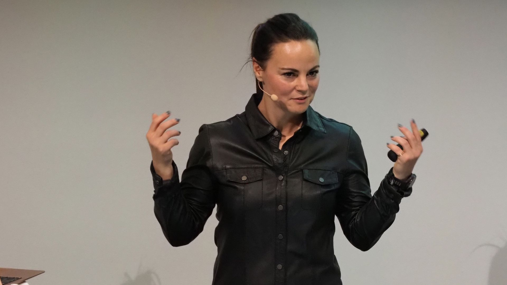 Kristina Schou Madsen | Keynote Speaker on Resilience