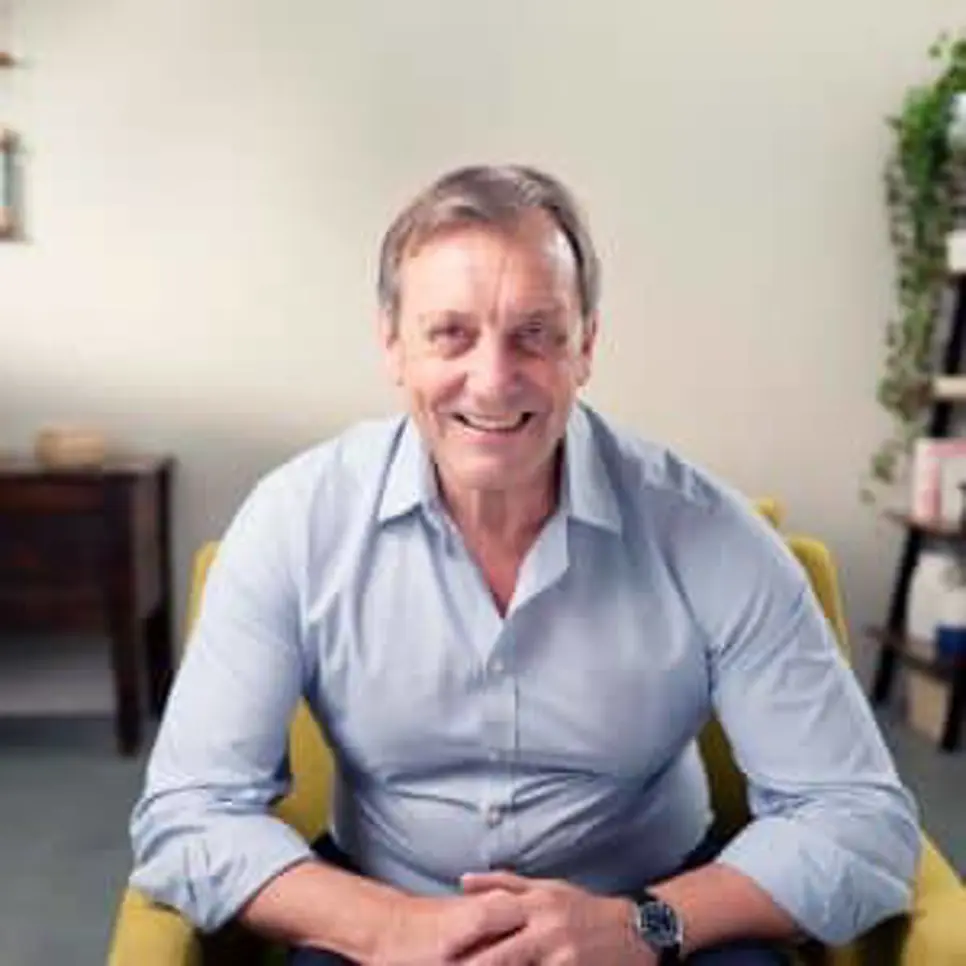 Richard Mullender: Knowledgeable Corporate Events Speaker