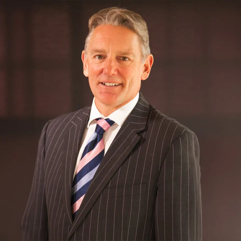 Inspiring Veteran Speakers | Book Unique Military Keynotes | A-Speakers