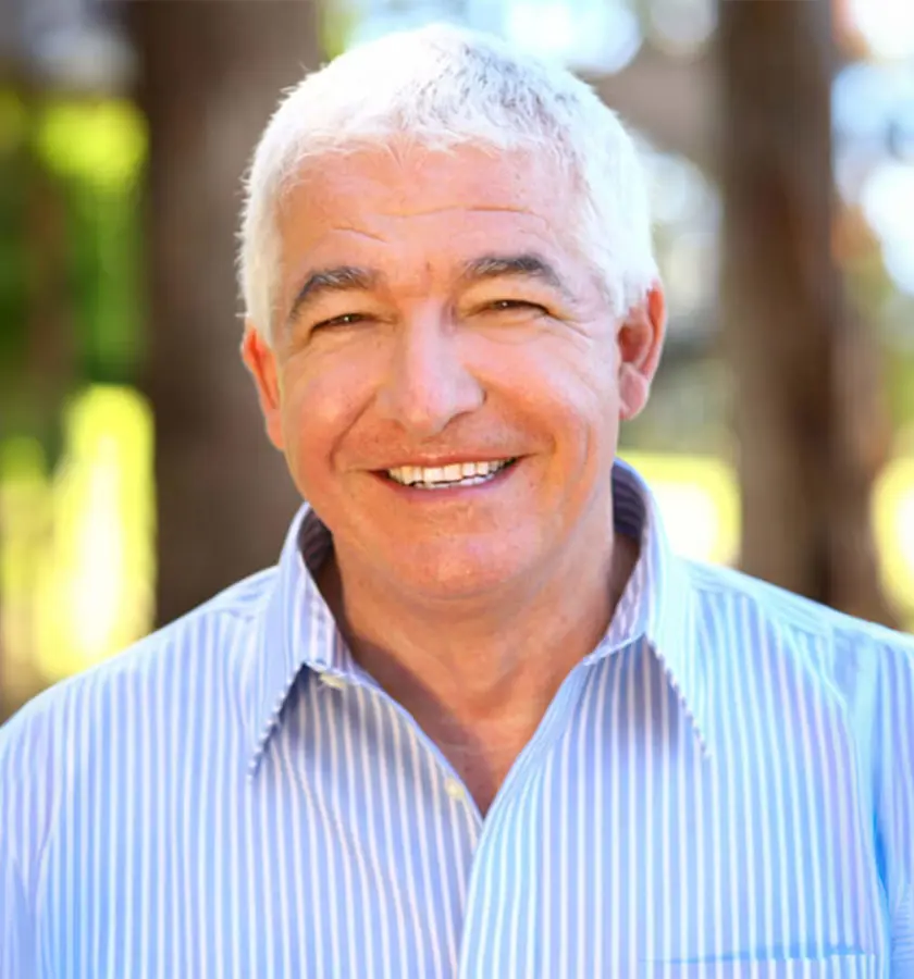 Thomas Blackwell: Language Transformation Expert