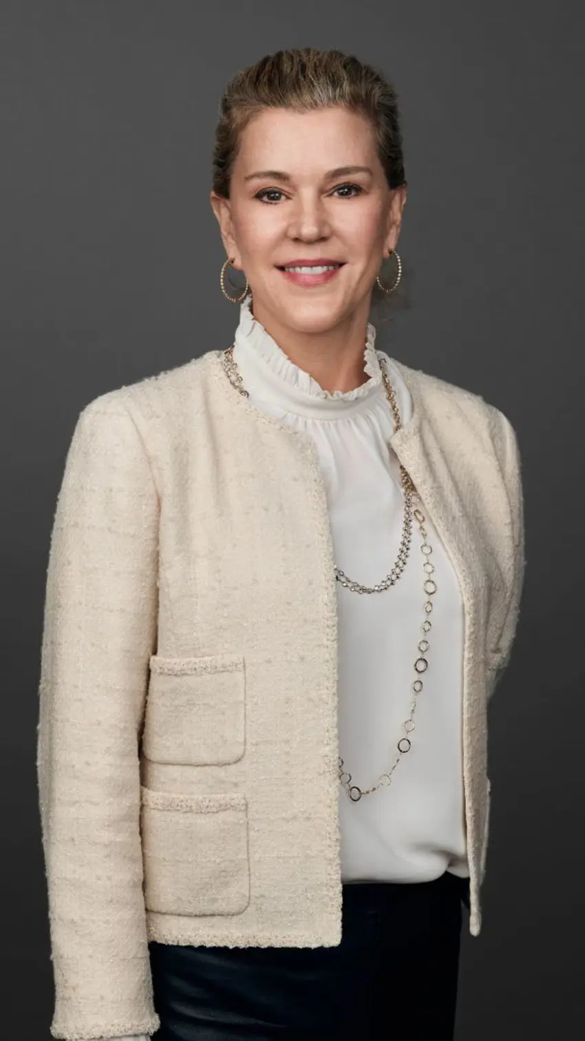 Meredith Whitney: Keynote Speaker on Economic Forecasting and Strategy
