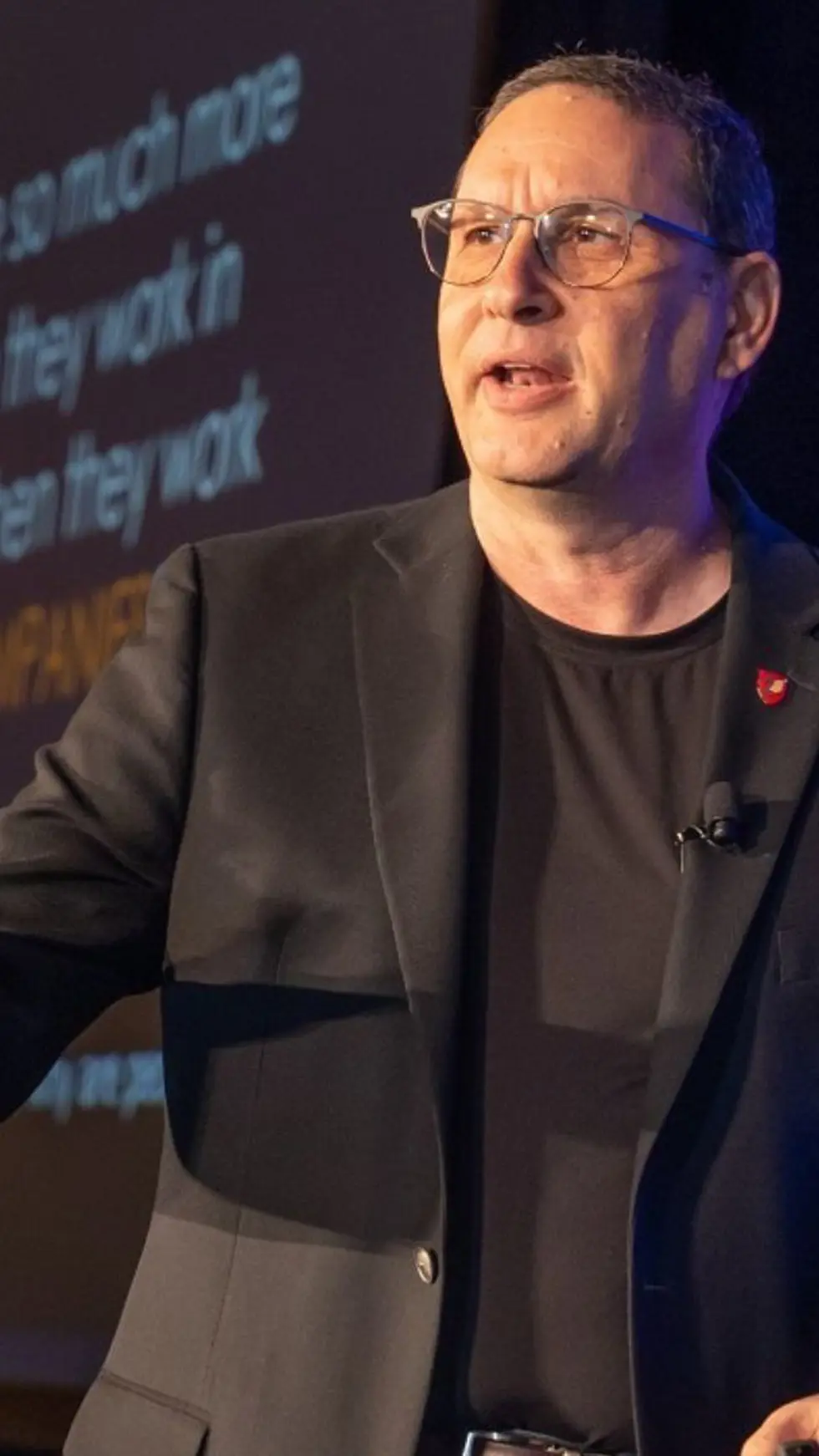 Yoram Solomon – Trust Researcher & Keynote Speaker