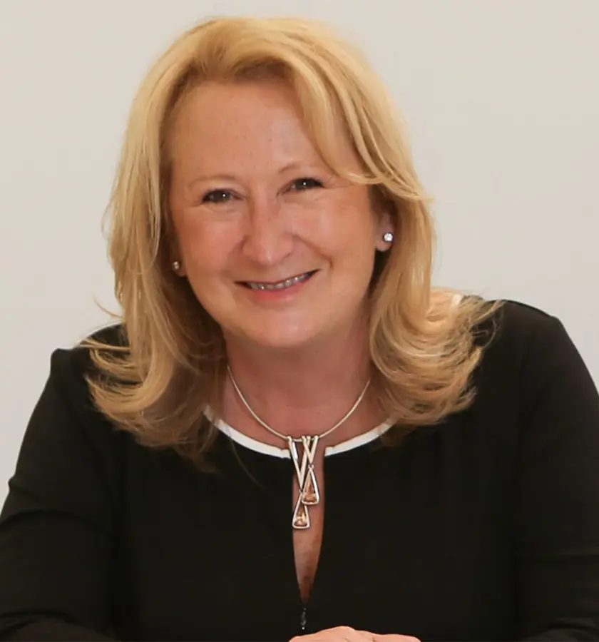 Alyson Van Hooser | Leadership Speaker & Author