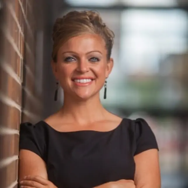 Amber Selking: Psychology Expert | Speaker and Author