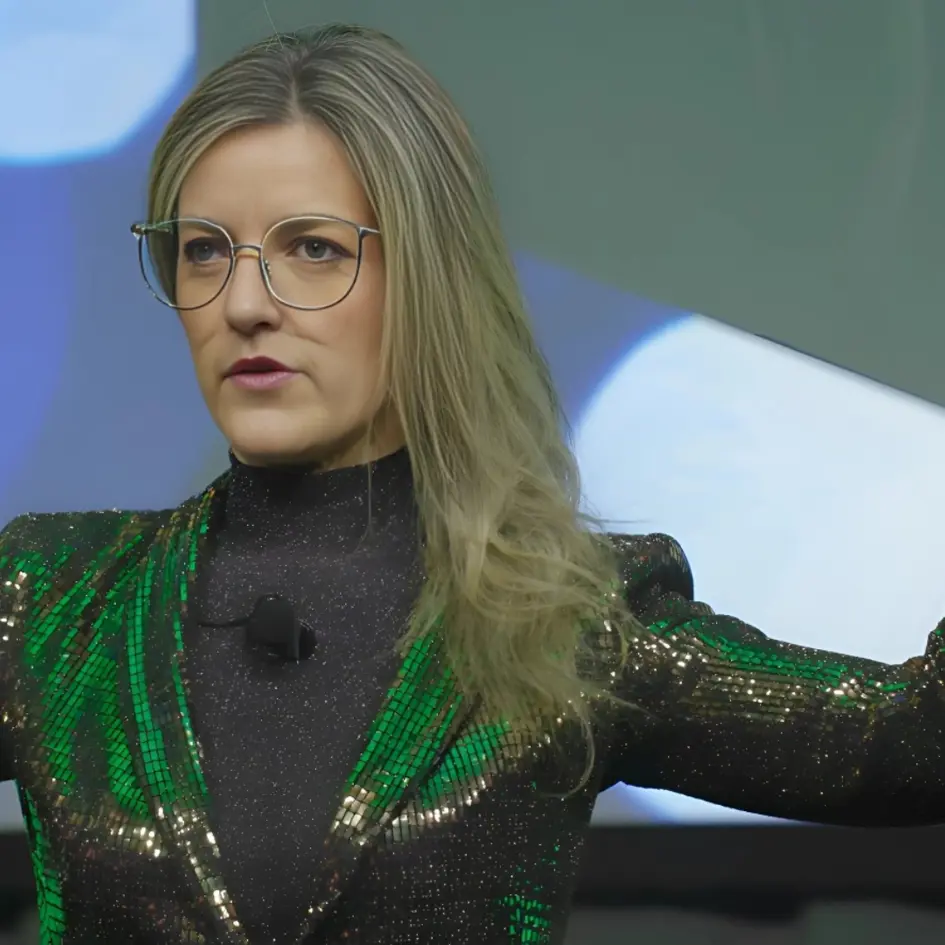 Real Estate's best Motivational Keynote Speakers: Ignite your Team
