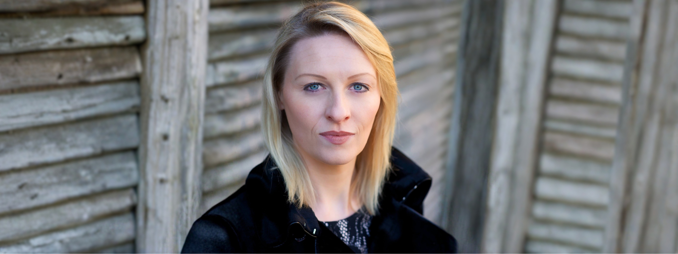 Jane Dougall: BBC Moderator Inspiring Confident Communication Worldwide