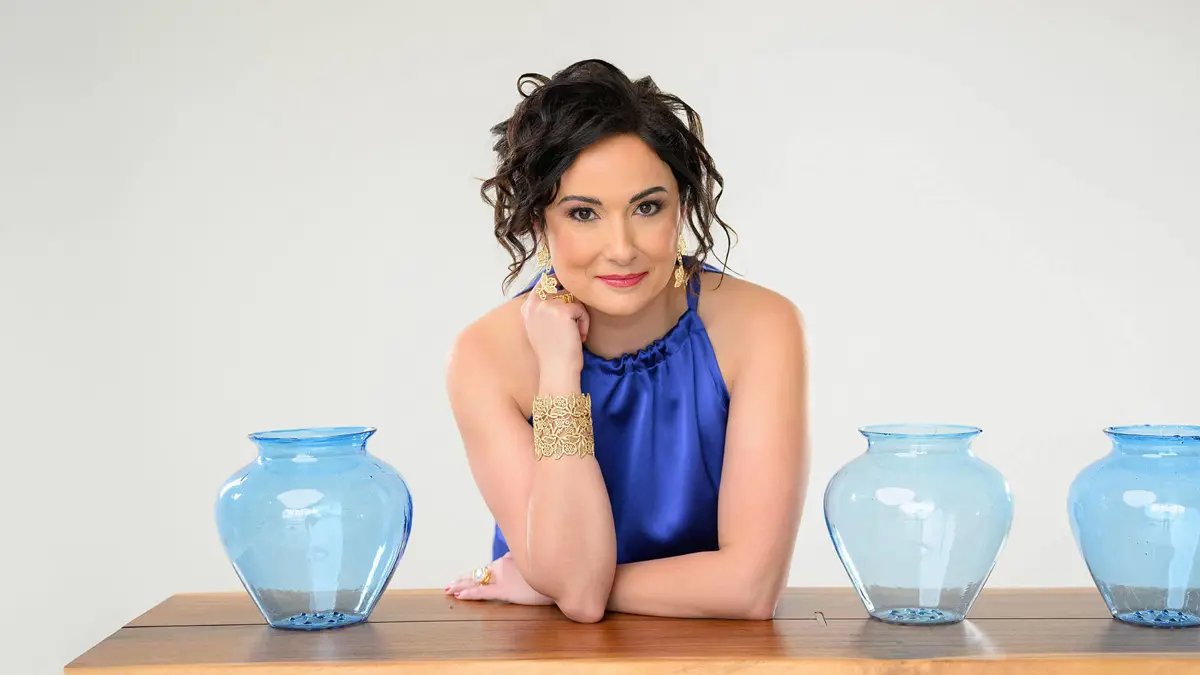 Dima Ghawi: Global Keynote Speaker on Leadership & Inclusion