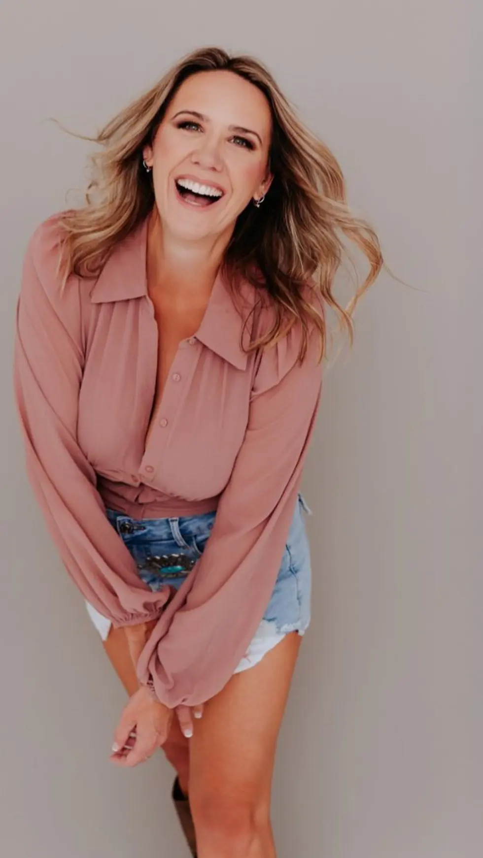 Michaela Renee Johnson: Expert in Mindset, Leadership & Success