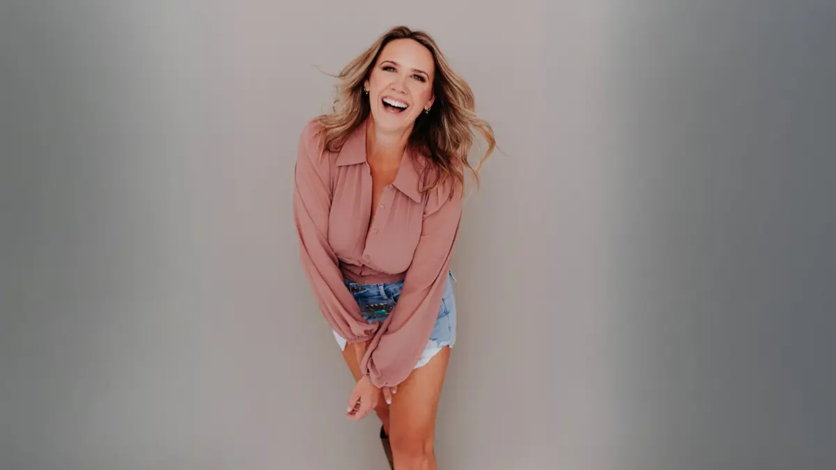 Michaela Renee Johnson: Expert in Mindset, Leadership & Success