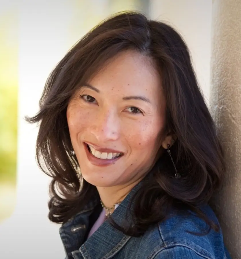 Charles Ryan Minton is a Customer Employee Experience Guru