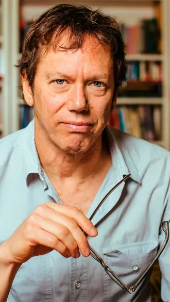 Robert Greene-Author-Speaker-Expert on Power and Strategy