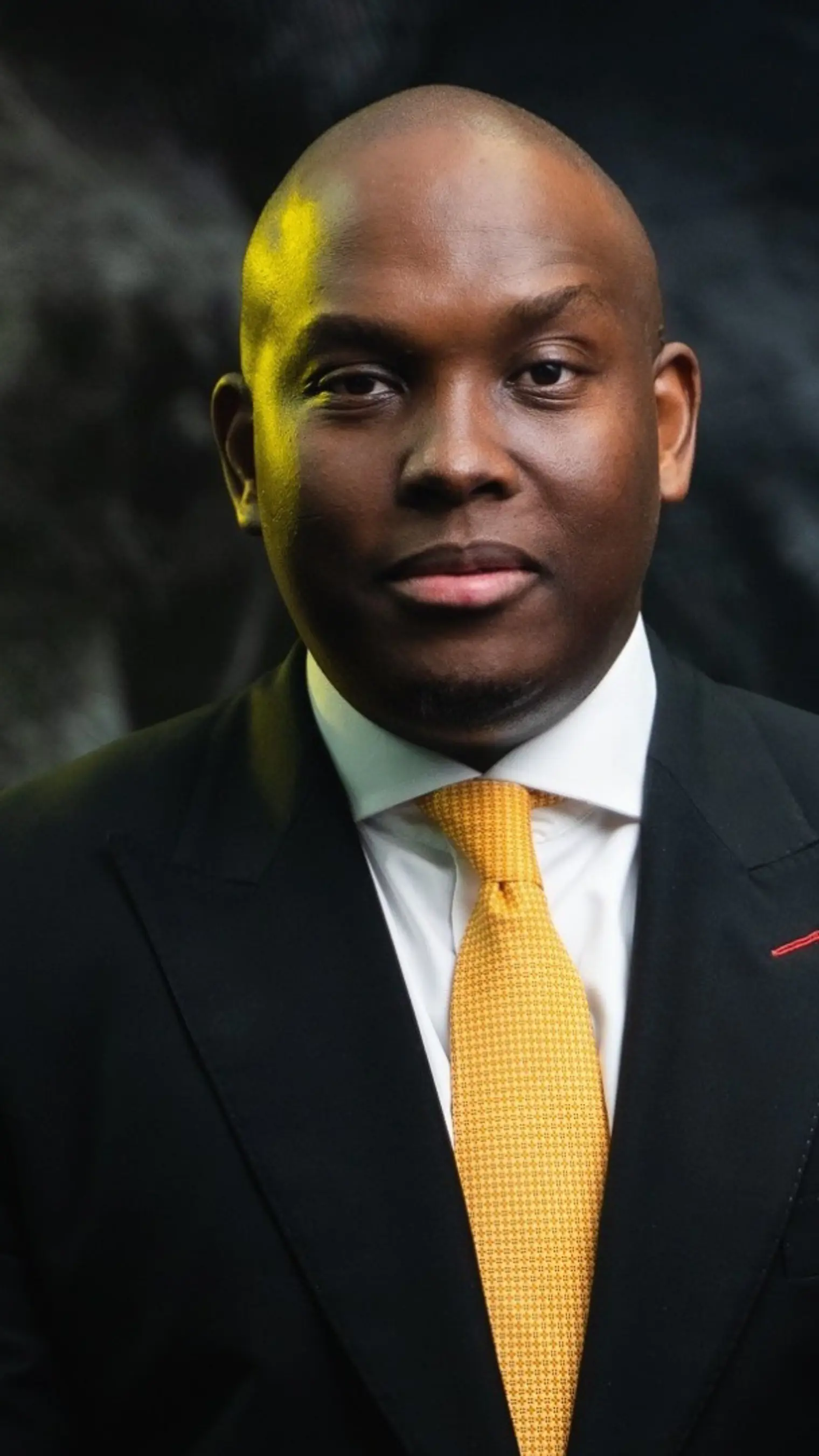 Vusi Thembekwayo – Book Inspiring Business Keynote Speaker Today