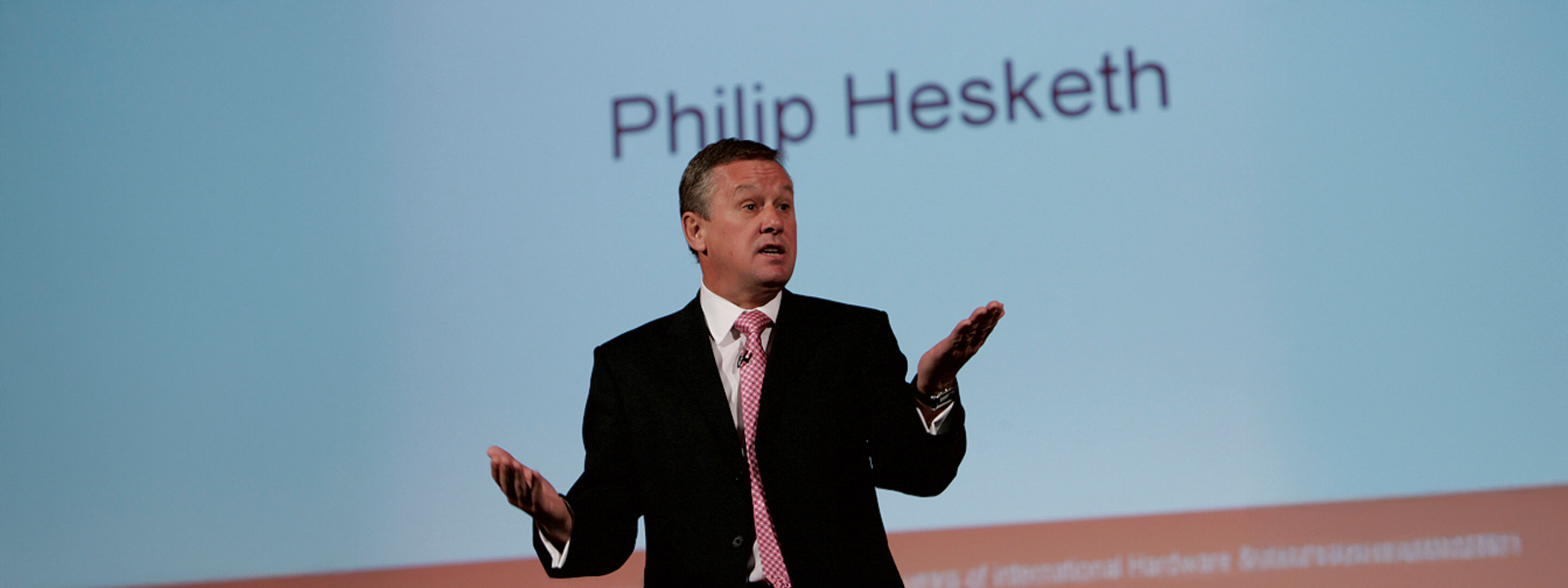 Philip Hesketh: Keynote Speaker on Influence & Persuasion