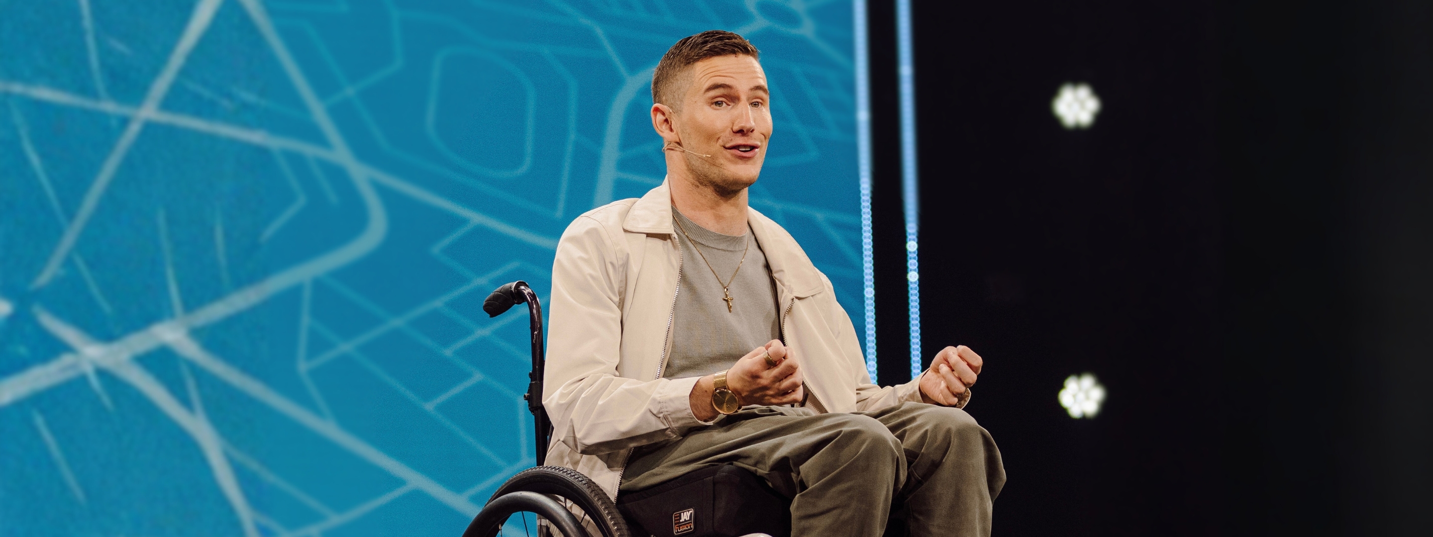 Chris Norton: Inspirational Keynote Speaker on Resilience and Change