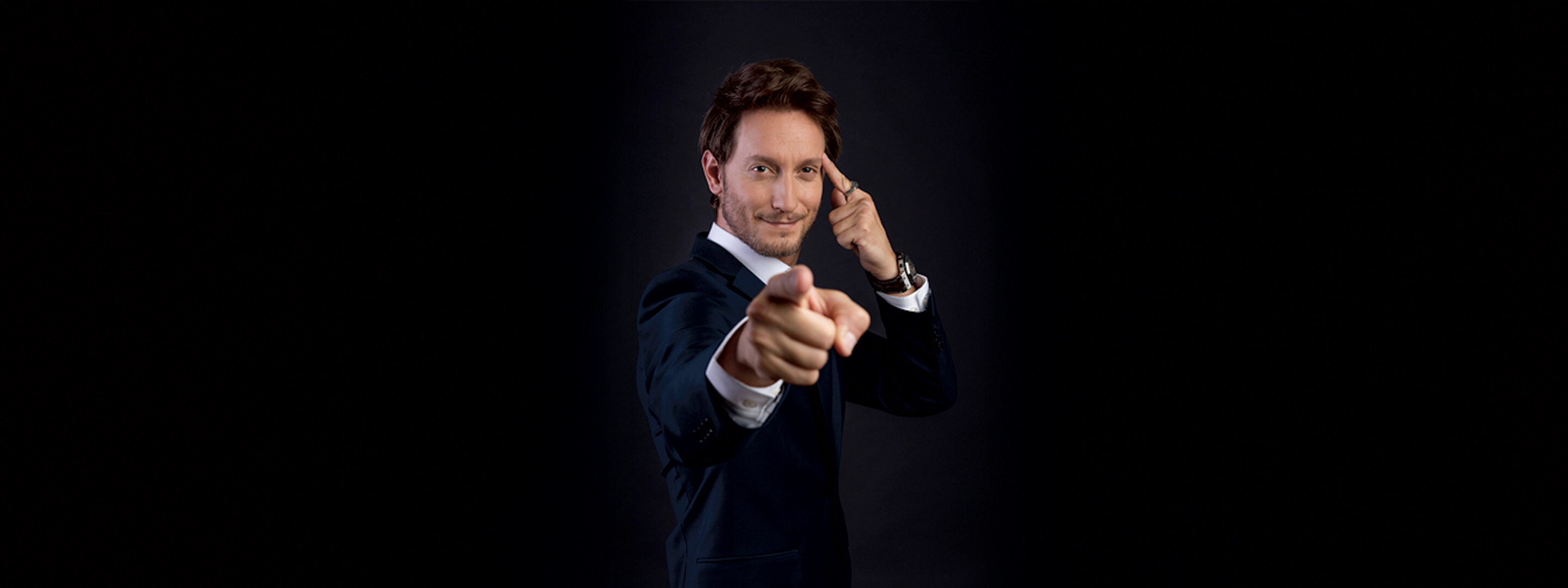 Lior Suchard: Mentalist with mind-blowing performances.