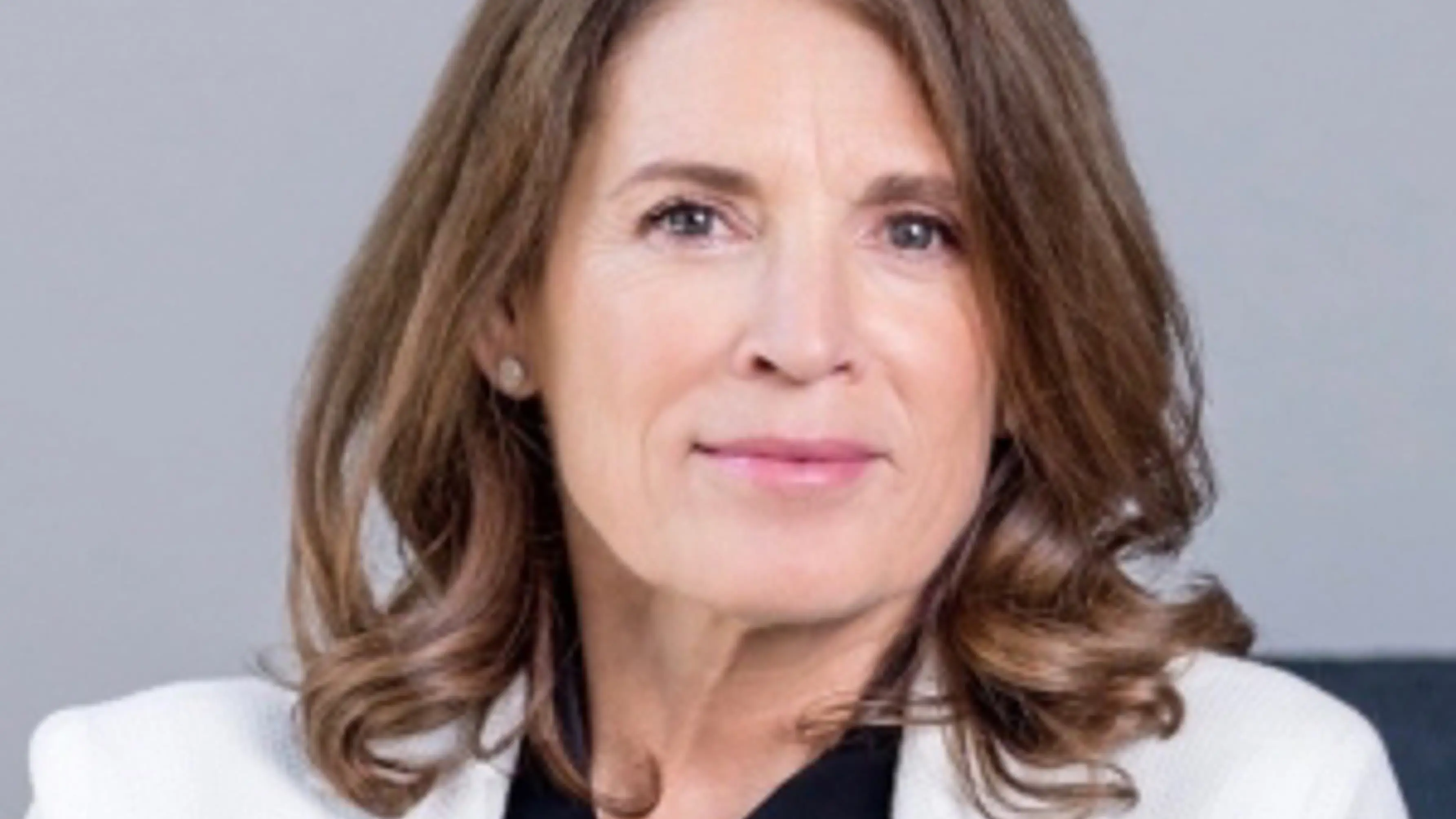 Dr. Dana Sinclair: Expert in Peak Performance Strategies