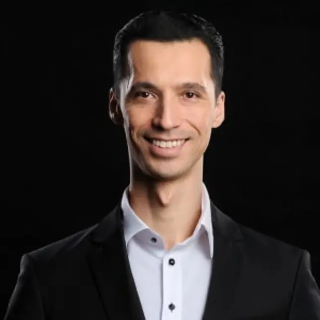Jeremy Prasetyo: Visionary Keynote Speaker | Expert in AI