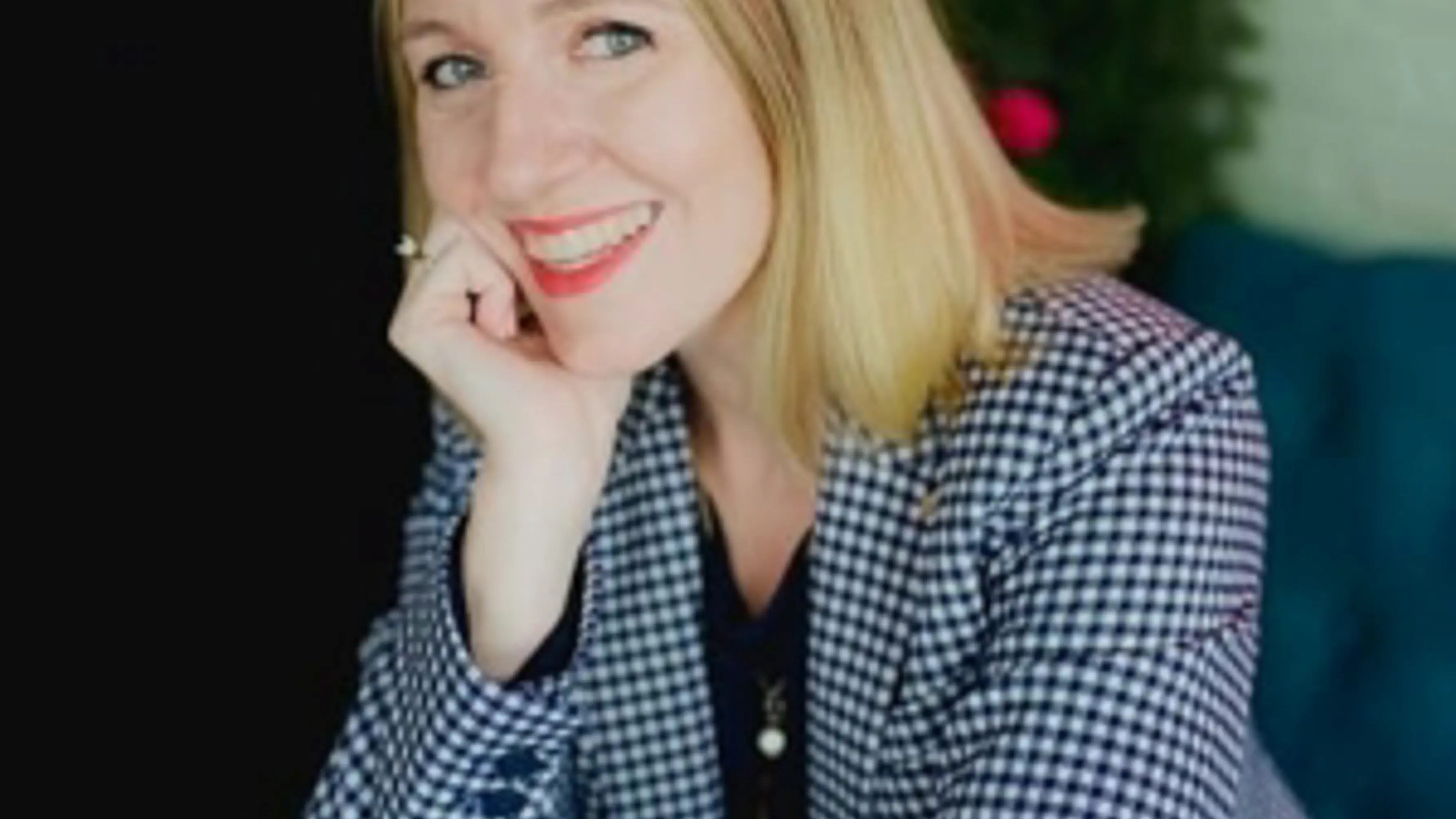 Elisa Juarez: Expert Keynote on DEIB & Well-Being