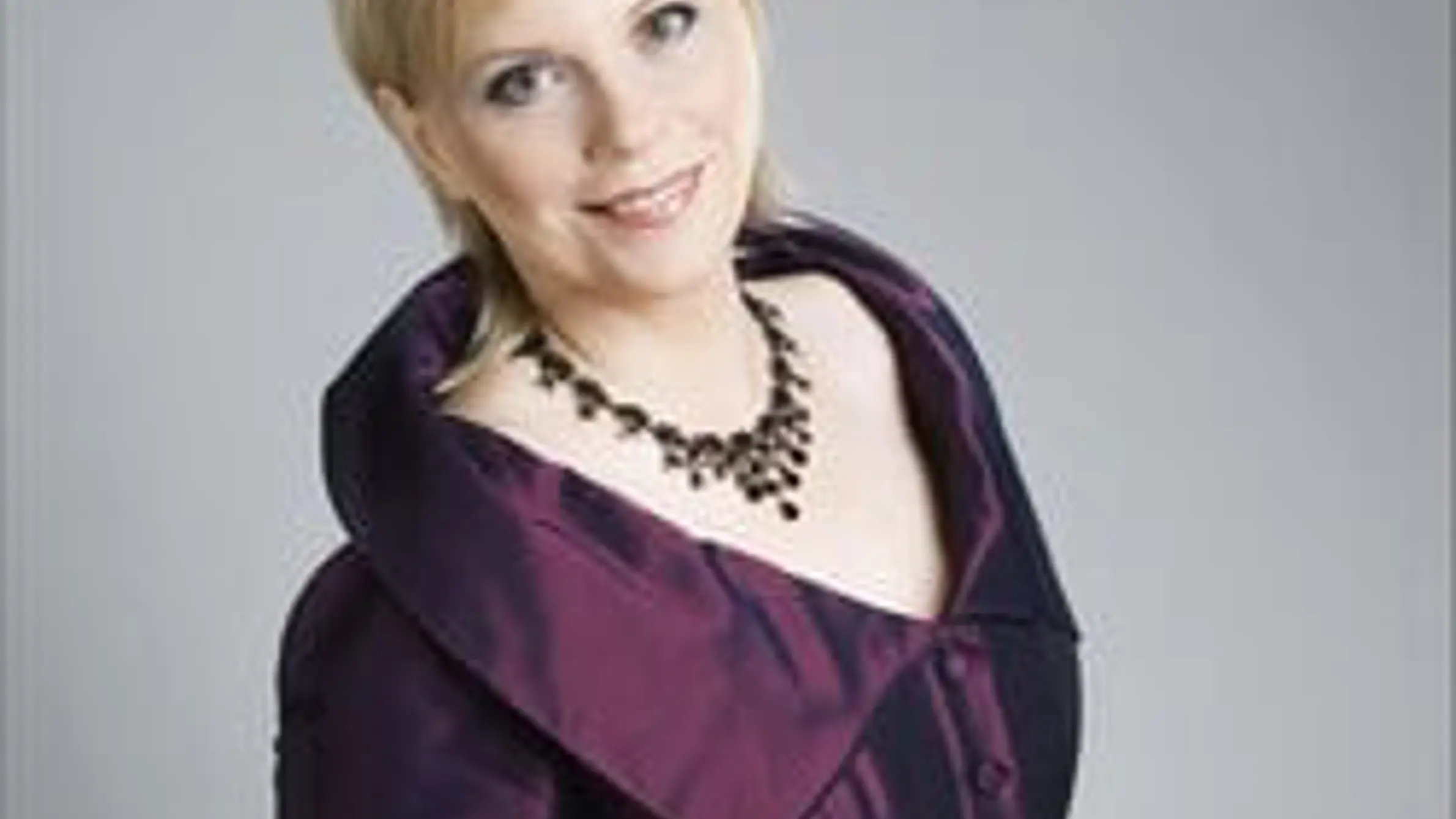 Speaker Beatrice Freeman | Comedian and Story-Teller | A-Speakers