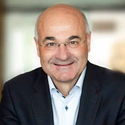 Book a keynote on Business Models | Innovation Hubs