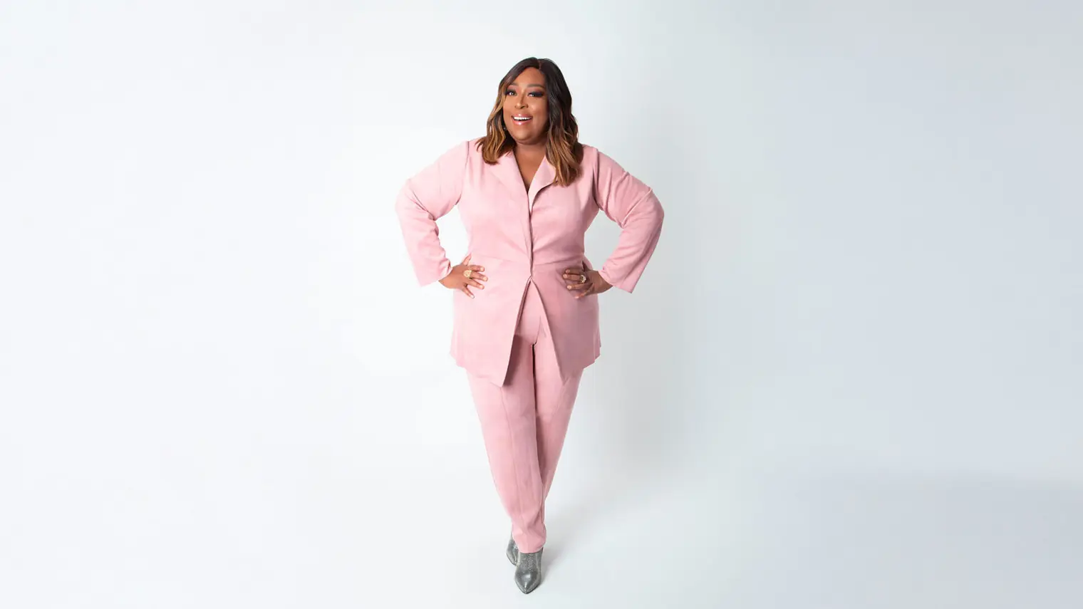 Loni Love: Emmy & NAACP Award-Winning Keynote Speaker