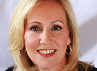 Speaker Betsy Myers | Leadership, Politics, Business | A-Speakers