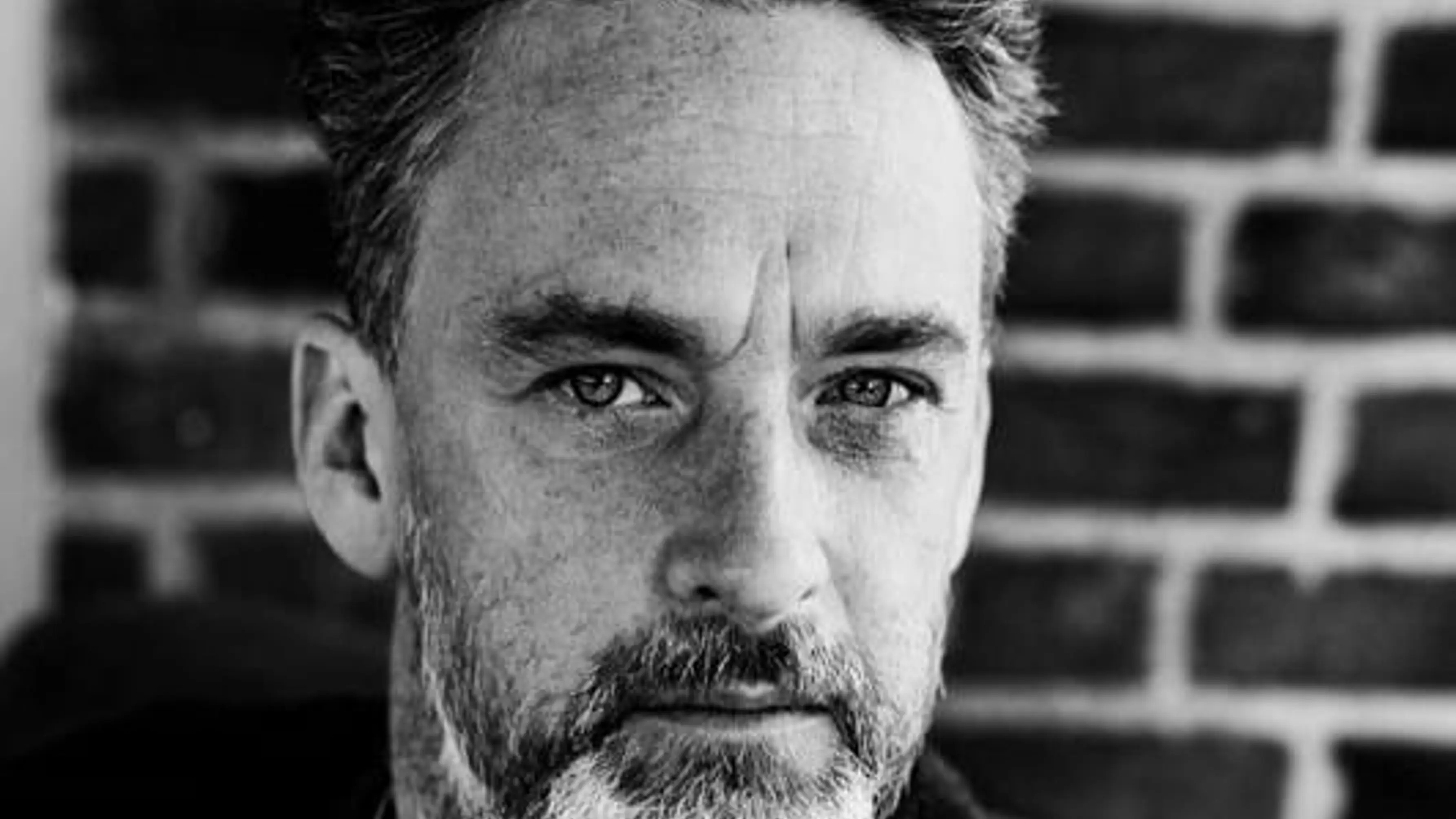 Will Storr: Captivating Keynote Speaker & Storytelling Expert