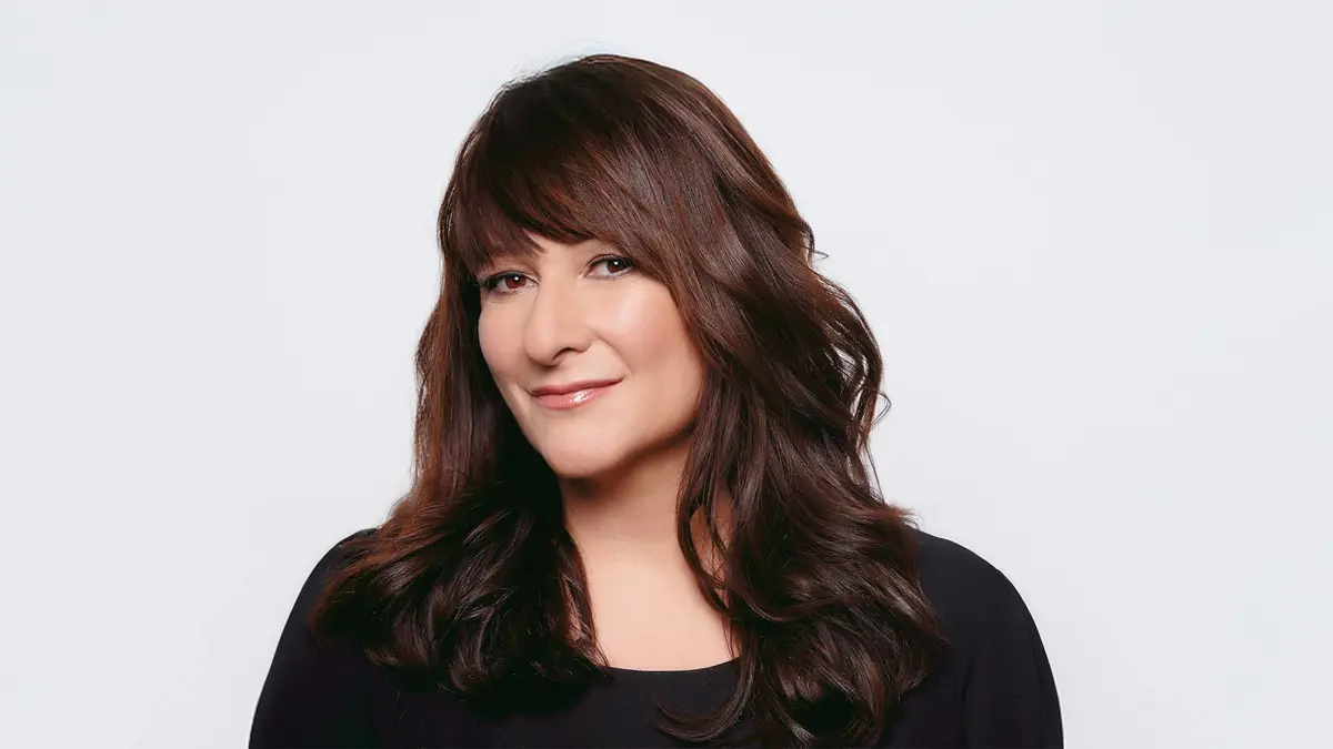 Kate Davis: Renowned Comedian & Motivational Keynote Speaker