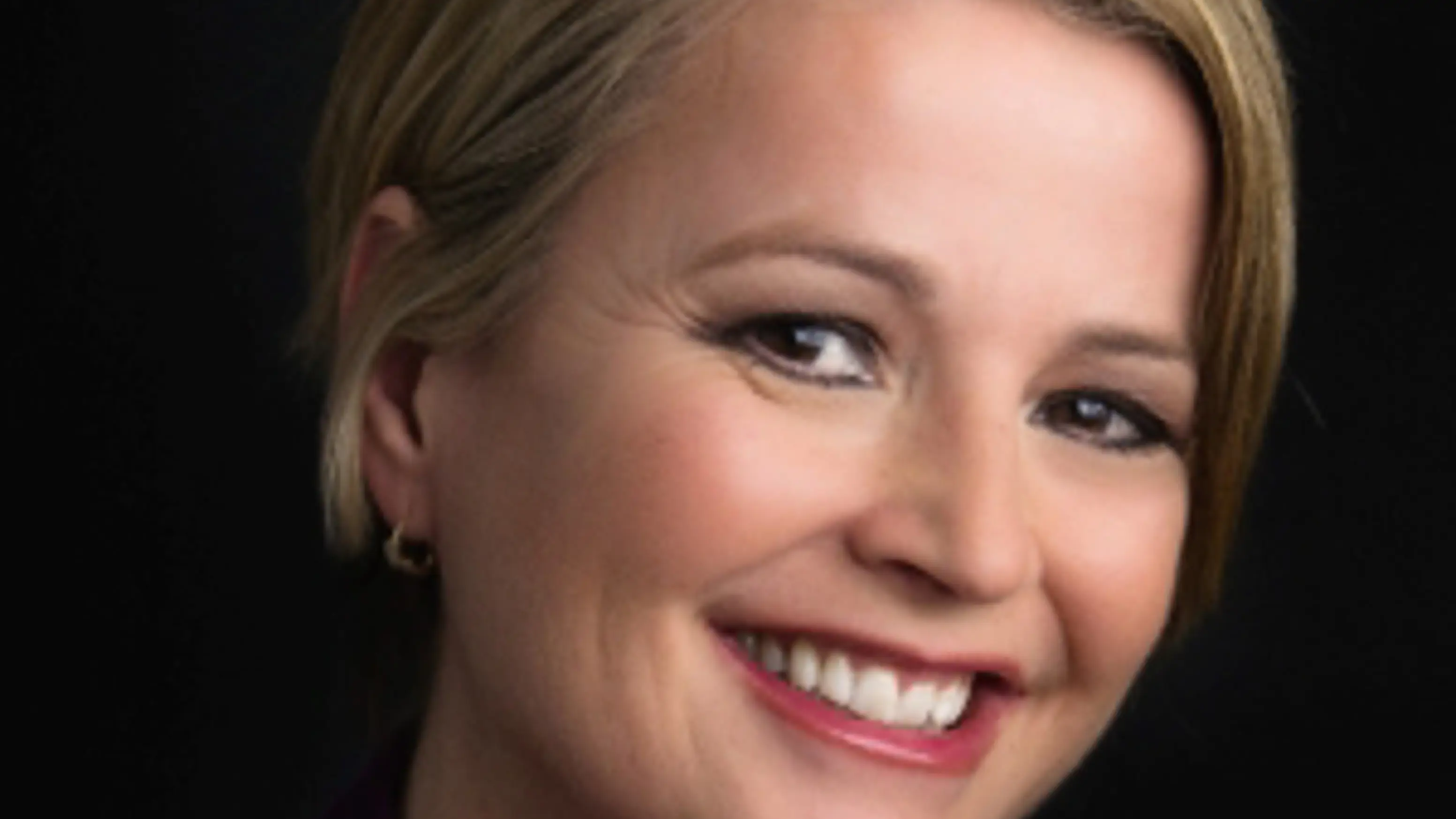 Kate Gerbeau - Award-Winning Journalist